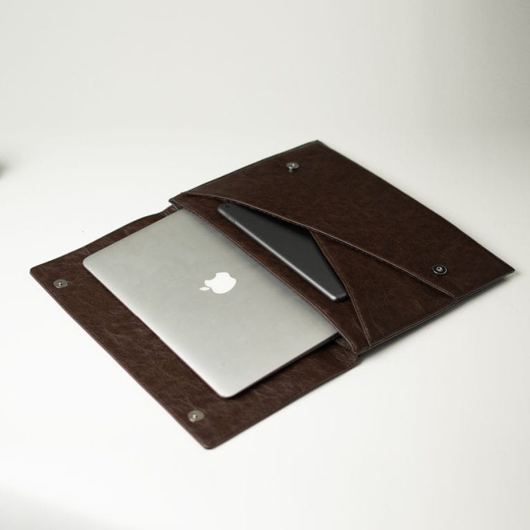 Snap Laptop Bag | Elegant and spacious laptop bag